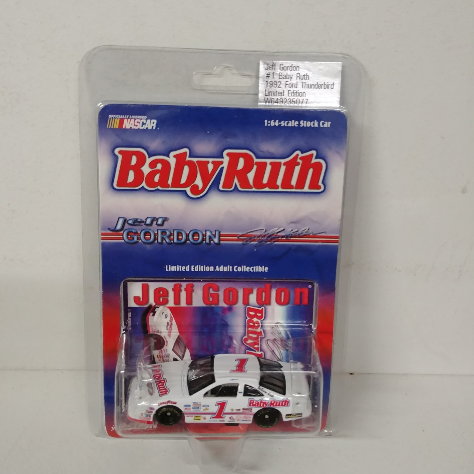 ..1992 Jeff Gordon 1/24th Baby Ruth "Busch Series" c/w car